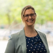 Clare MacMahon | About | La Trobe University