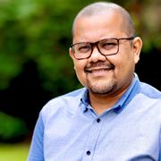 Eric Pardede | About | La Trobe University