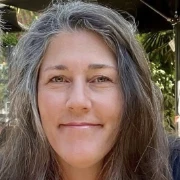 Suzanne Kapp | About | La Trobe University